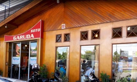 Rekomendasi Rumah Makan di Padang yang Terkenal, Sajikan Menu Otentik ...